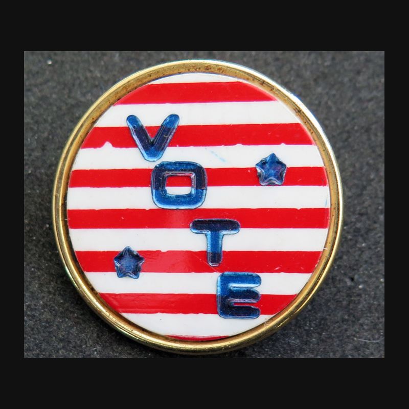 USA : broche "Vote"