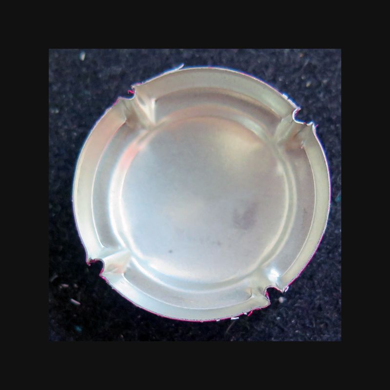 Capsule Muselet de bouteille de champagne MIGNON Pierre n° 185b 2009 Rosé