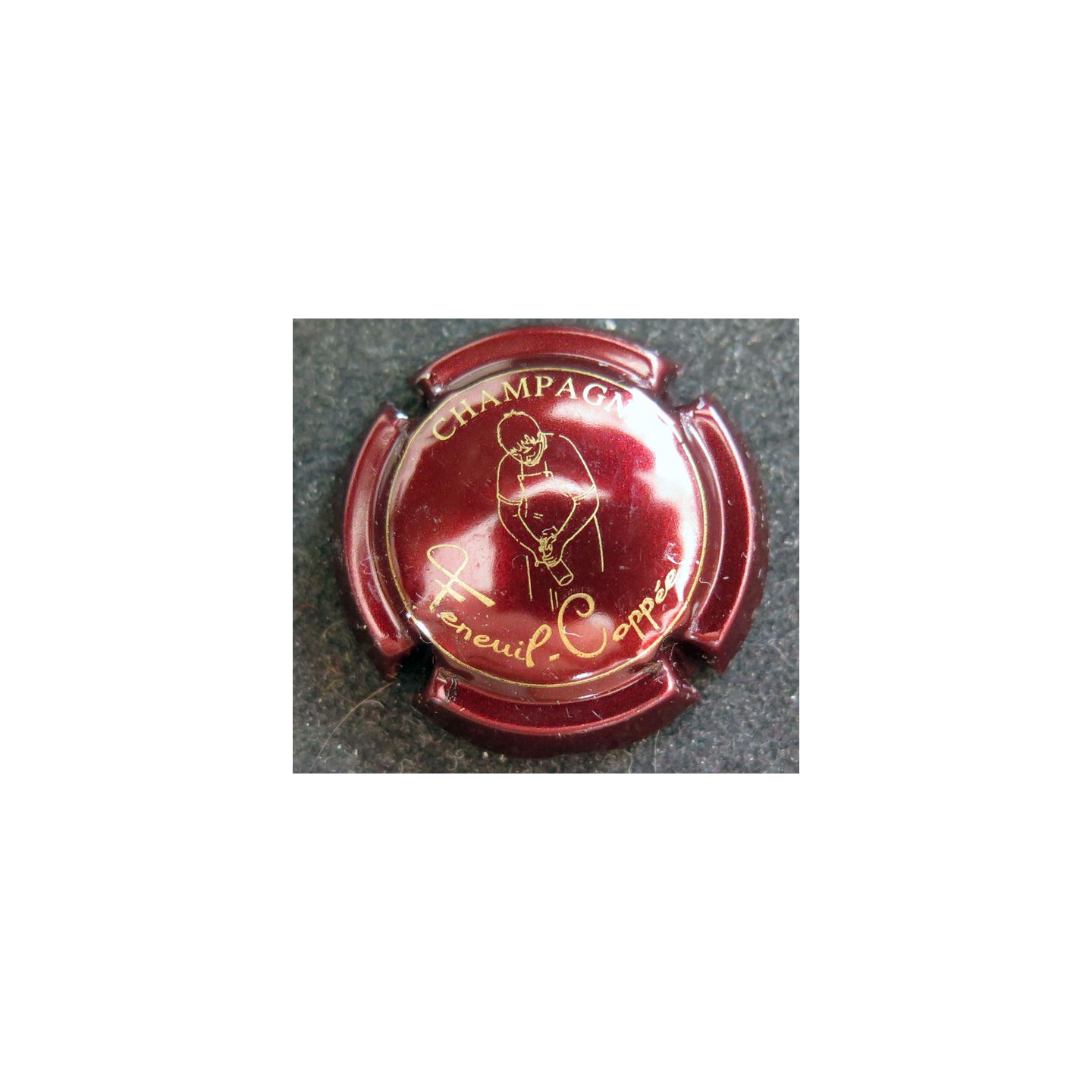 Capsule Muselet de champagne FENEUIL-C OPPÉE n° 4 Bordeaux et or