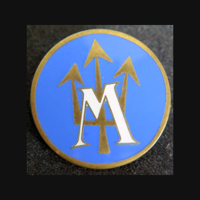 Ancien insigne du Club Med fabrication Resimail