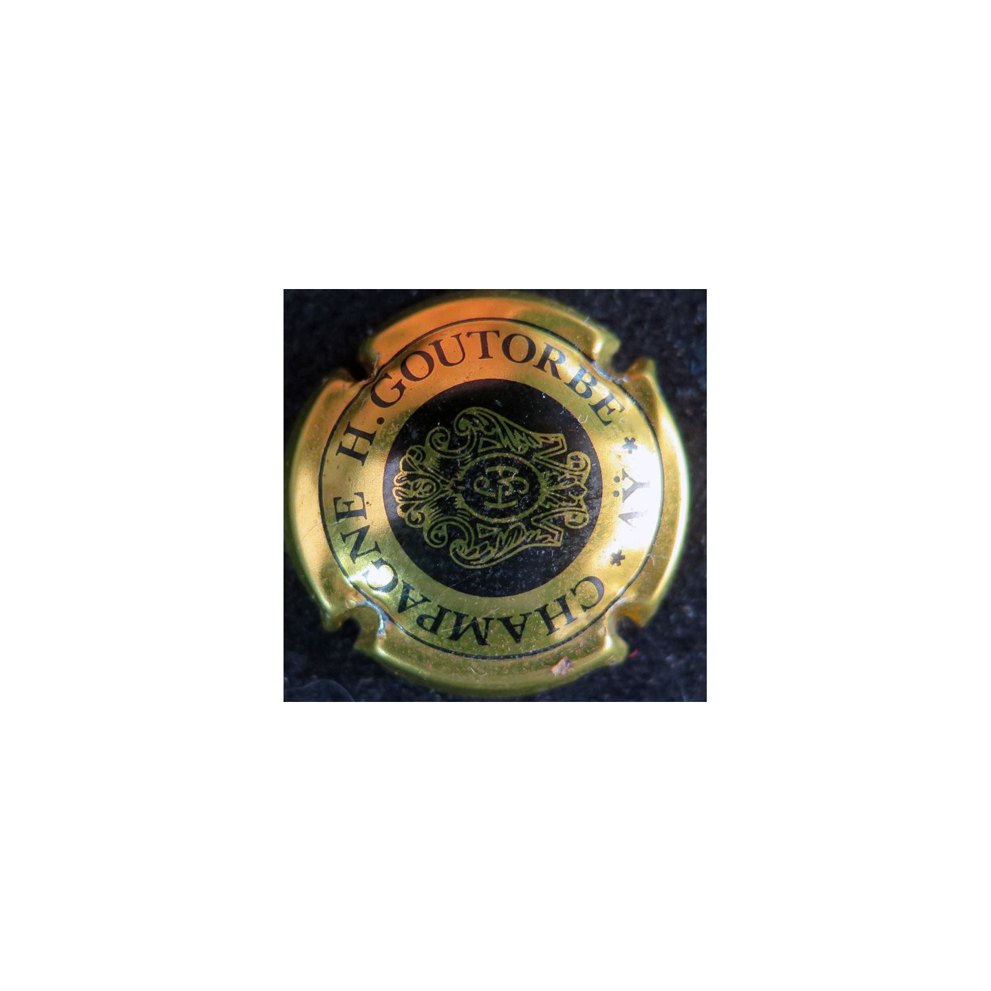 Capsule Muselet de bouteille de champagne GOUTORBE Henri n° 6 Or jaune