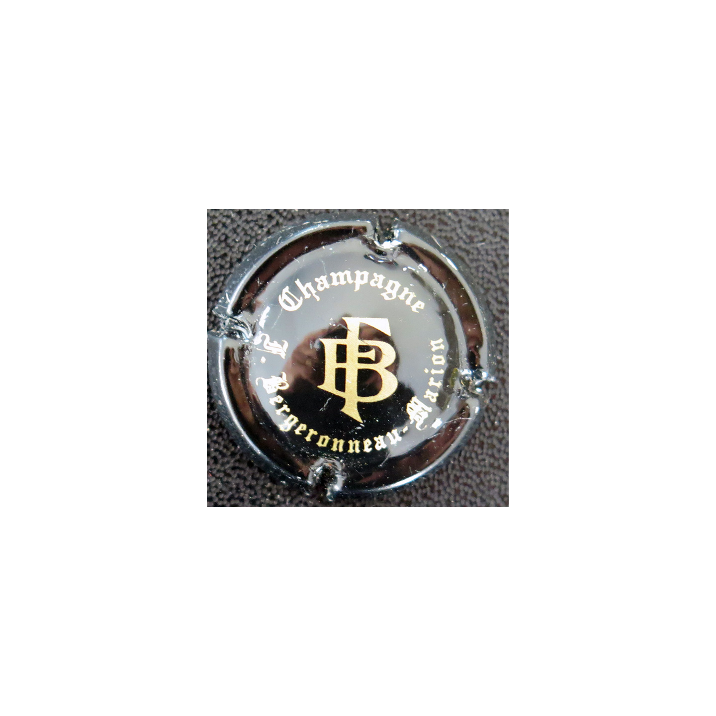 Capsule Muselet de bouteille de champagne BERGERONNEAU-MARION n° 1 Noir ...