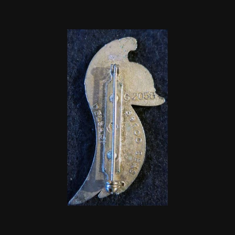insigne du 5° régiment de dragons de fabrication Delsart Sens G. 2058